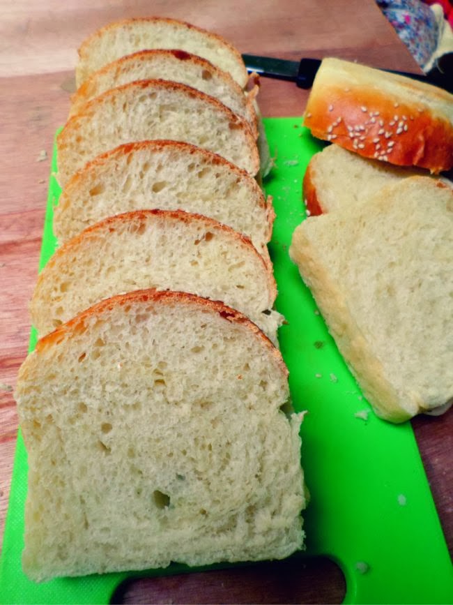 Amal's Kitchen : Simple & Easy Recipes: Roti Tawar (Loaf Bread) - Water ...