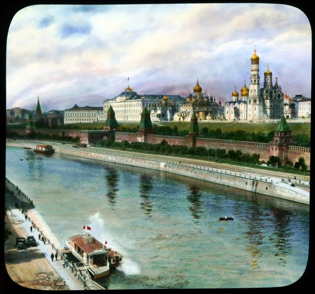 Amazing Color Photographs of Moscow in the 1930s ~ Vintage Everyday