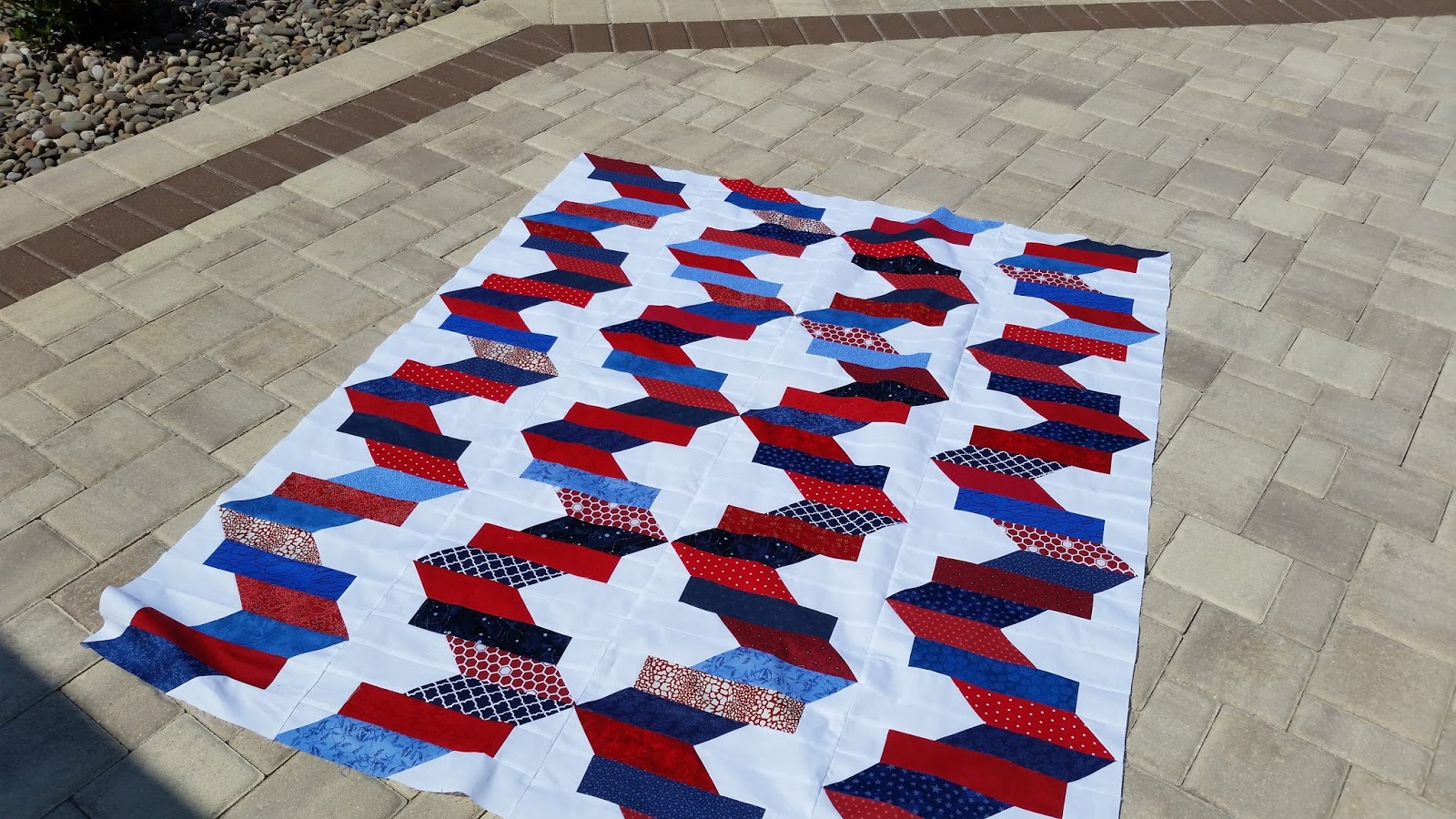 selina quilts: Two Tops, A Tote and an Organizer