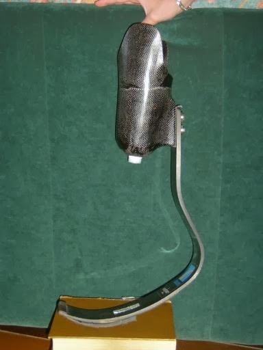 Vivre l'amputation et l'appareillage: Vous avez dit prothèse