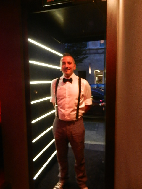 TAXIMANN: Willkommen in der LiQ-BAR