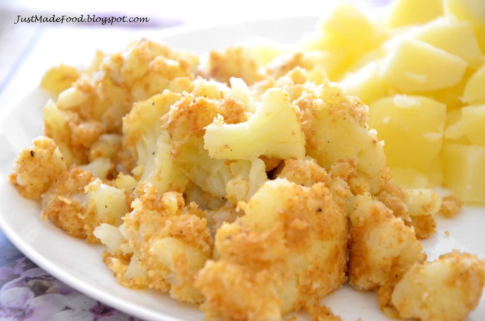 JustMadeFood: Kalafior w bułce tartej