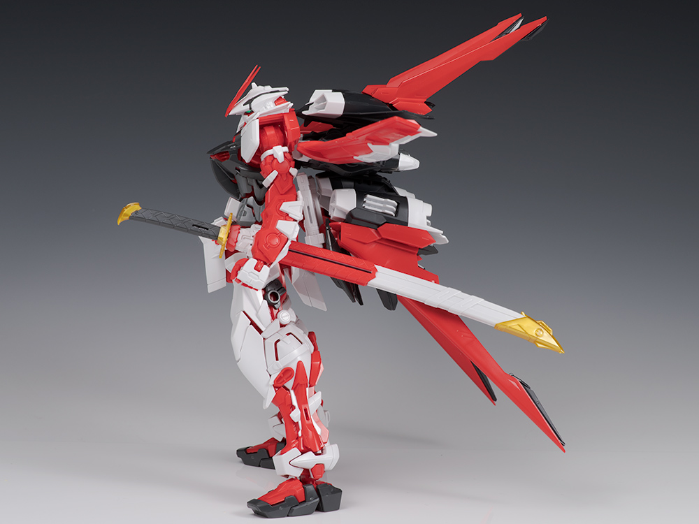 [ Review ] - MG 1/100 - Gundam Astray Red Frame Flight Unit