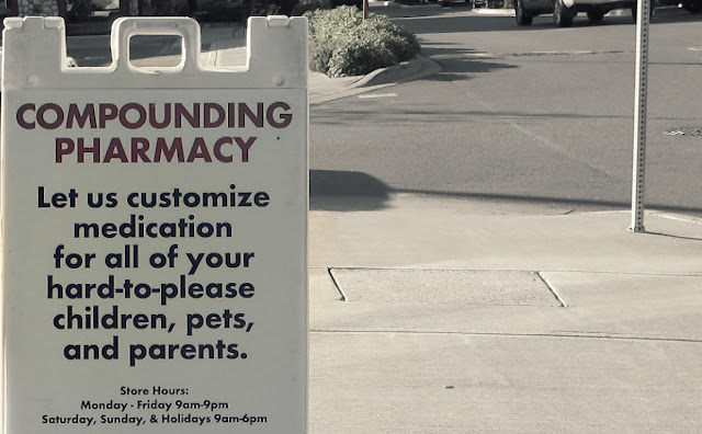 four-eyes rella: 2011-05-22