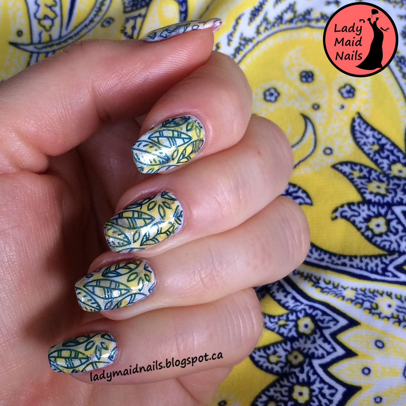 Lady Maid Nails: Communion Nails