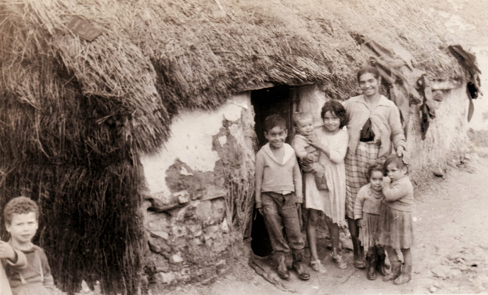 DE LA CLANDESTINIDAD A LA LIBERTAD CONQUISTADA: "RESIDENCIAS" PARA ...