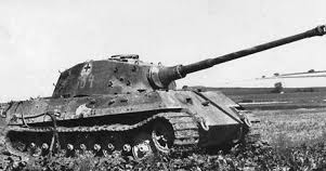 Panzerkampfwagen VII "Königstiger" (King Tiger) | Zona Perang
