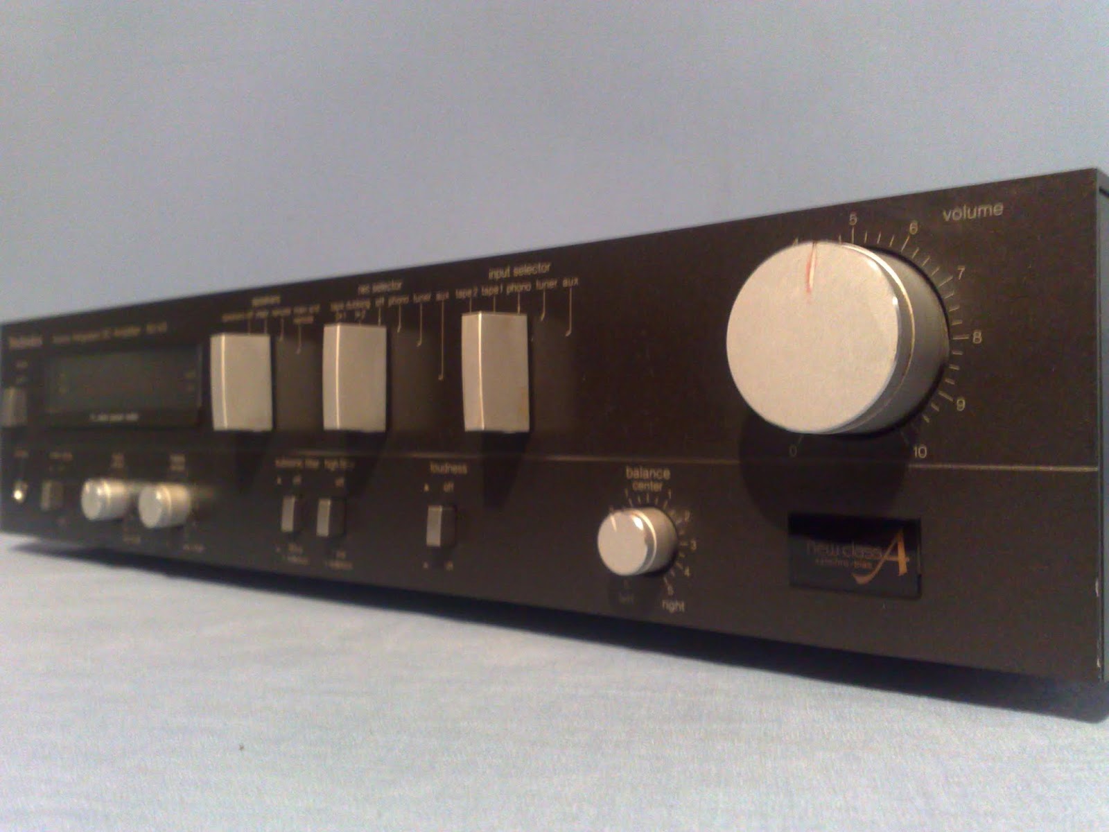TOM's TECH TOYS: TECHNICS - Radio Stereo Electronics