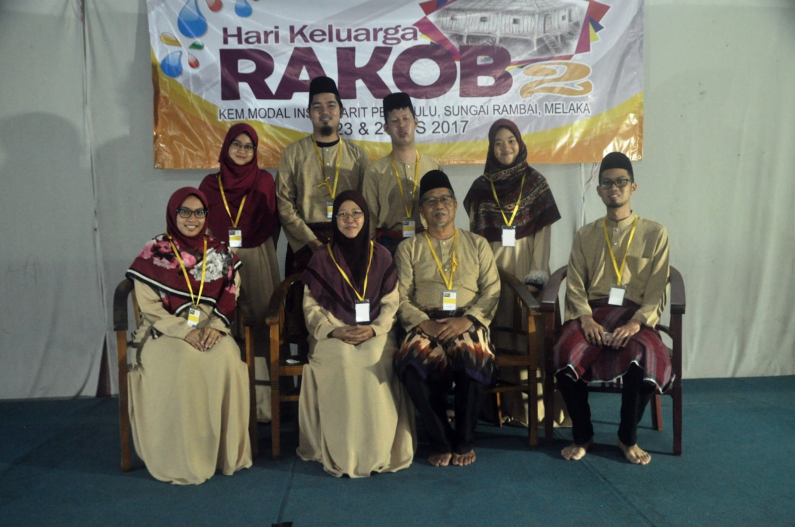 KELUARGA RAKOB: 1001 Cerita Hari Keluarga Rakob 2