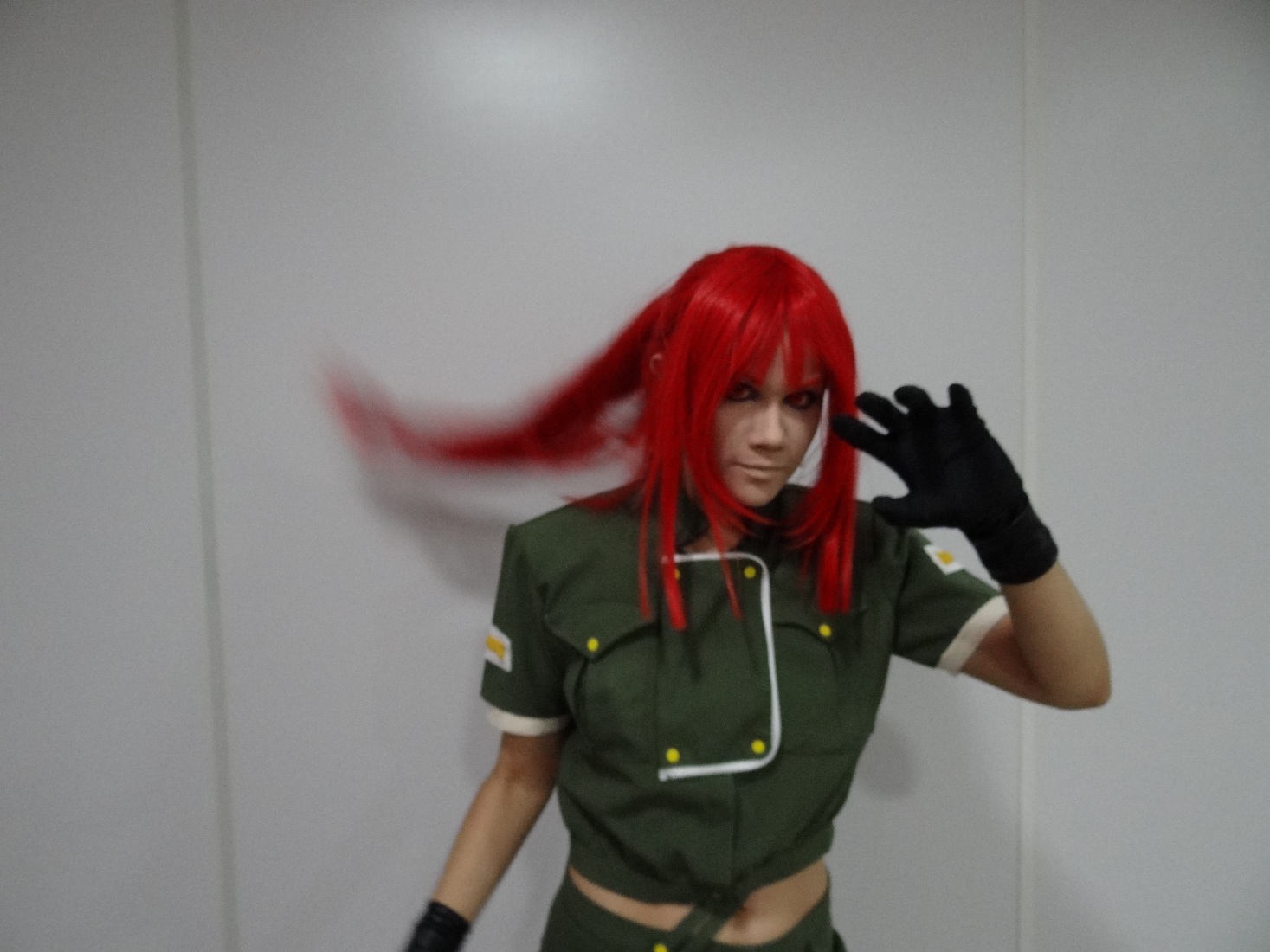 Sakura Amai Cosplayer: Ensaio Cosplay: Leona Heidern versão Orochi