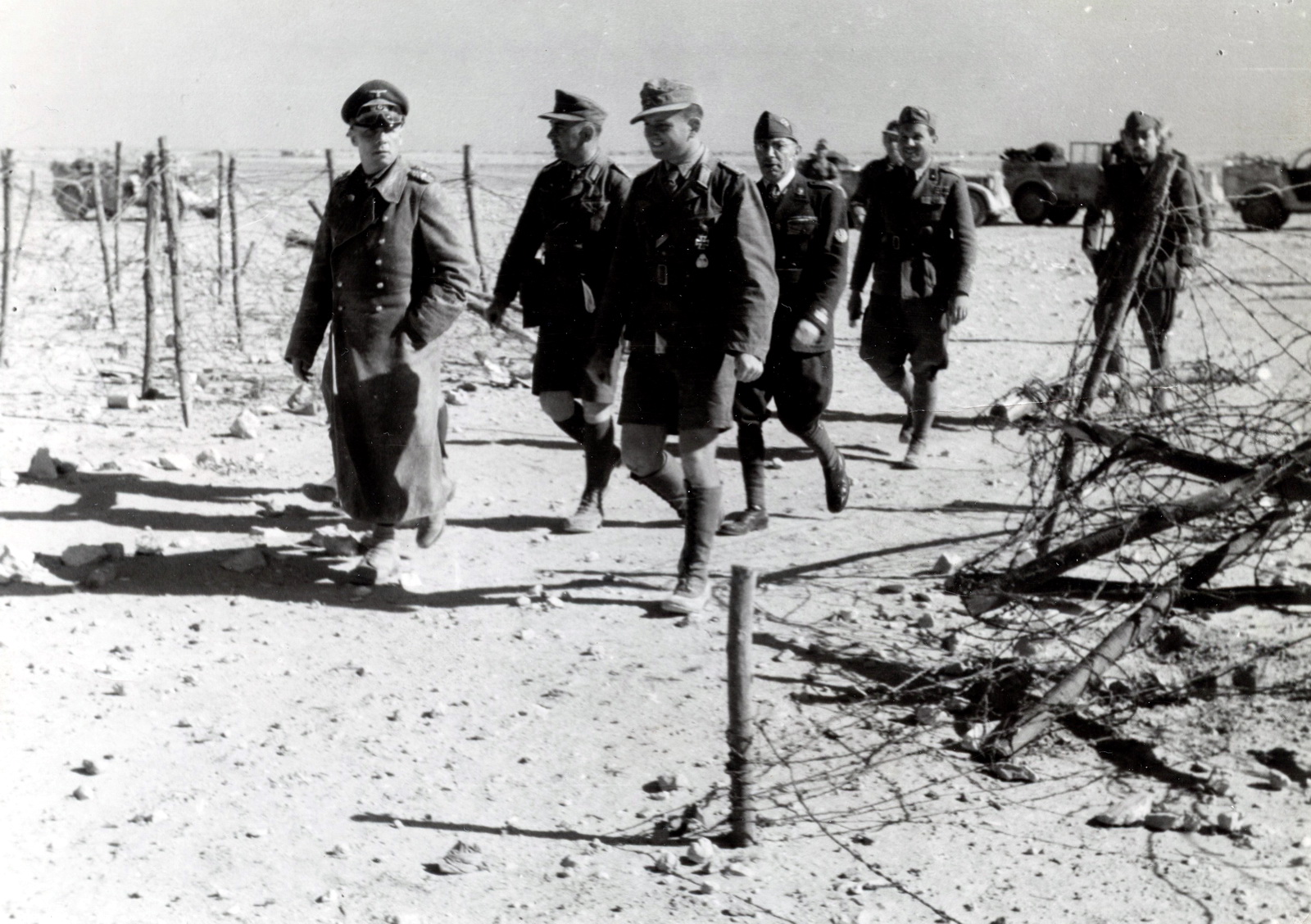 NAZI JERMAN: Foto Erwin Rommel Sebagai Panglima Afrikakorps