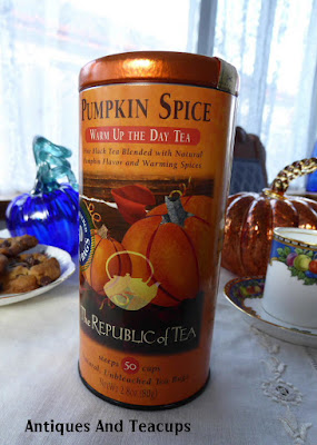 Antiques And Teacups: November tea, Giveaway Winner!