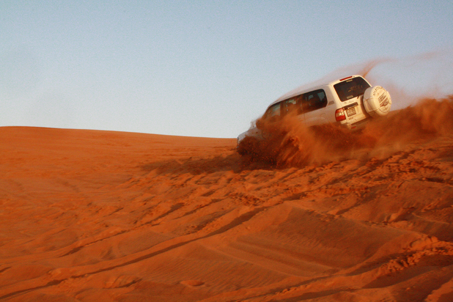 Dubai Desert Safari: Dune Bashing Dubai