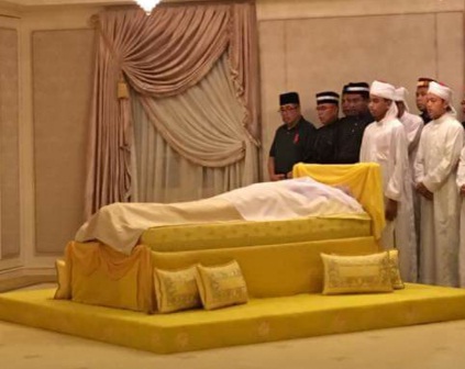 Maharum Bugis Syah (MBS): DYTM Raja Nor Mahani binti Raja Shahar Shah ...