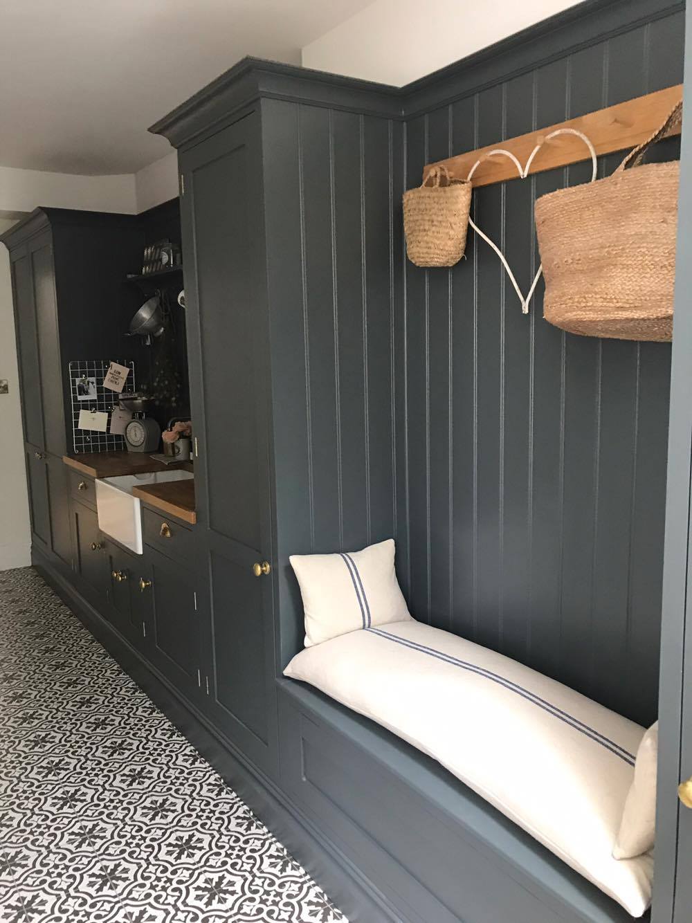 Interiors - Utility Boot Room - Roses and Rolltops