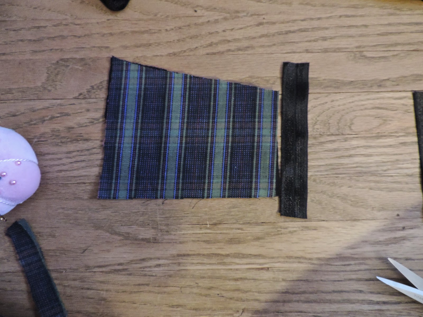 vintage rose : DIY: One Teaspoon Caged Bra