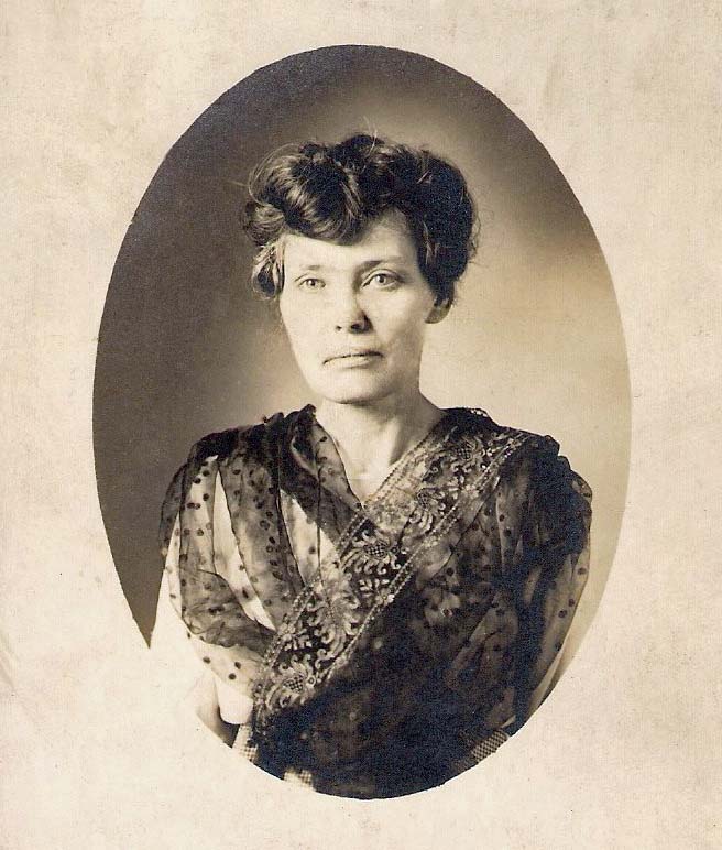 The Pendleton Genealogy Post: Fearless Females March 11 - A Tragic Death