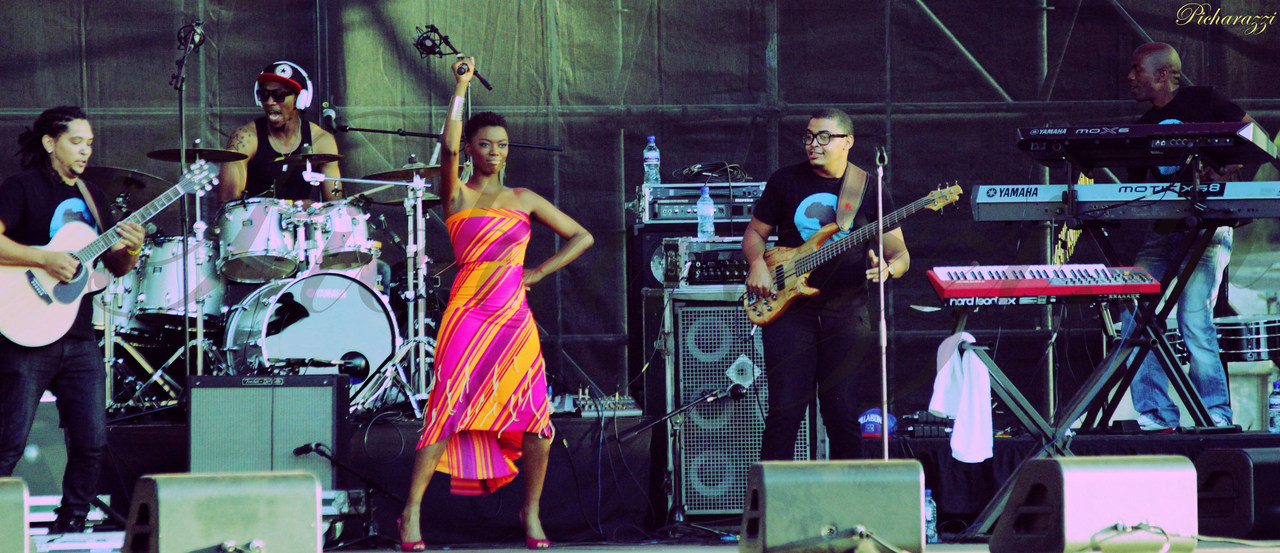 LIRA AND DRUMMER JSTAR GO HEAD TO HEAD