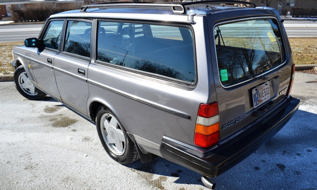 Auction Watch: 1988 Volvo 245 DL Wagon - DailyTurismo