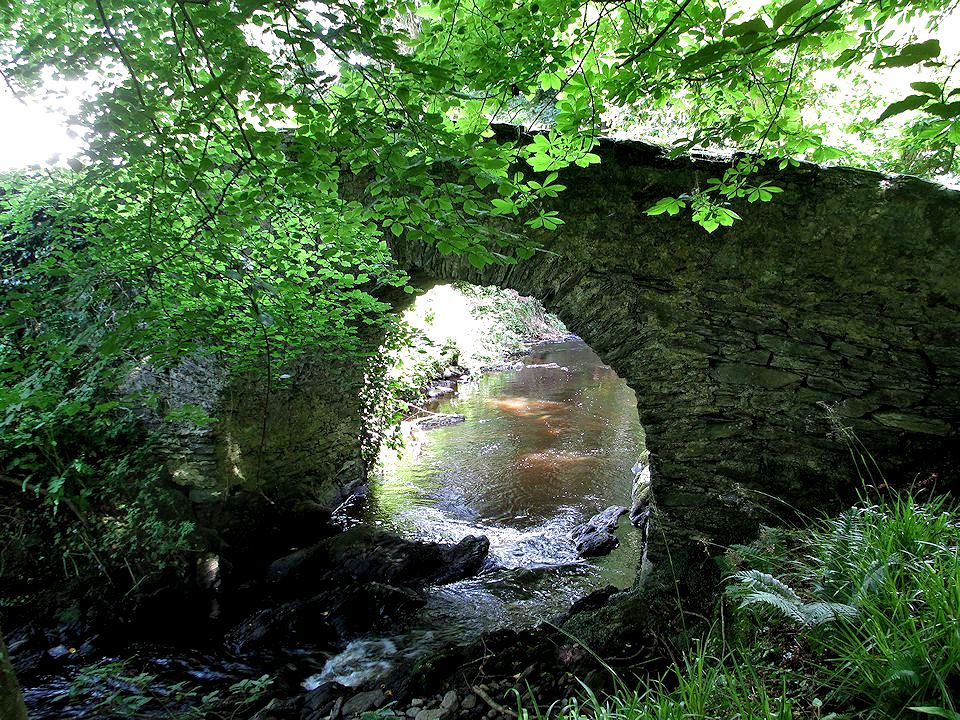 Somewhere in Ireland: River Bredagh Bridge