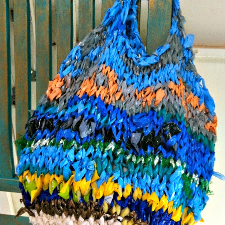 Anacapa Knits: Eweniversity Class Spotlight - Plarn-o-Rama!
