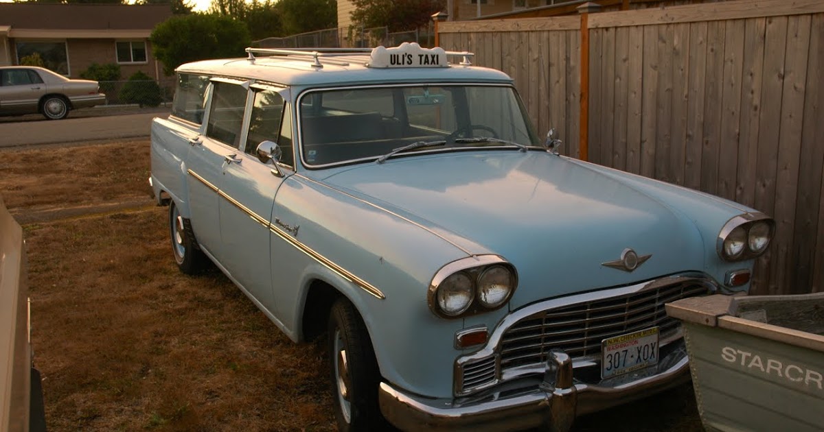 OLD PARKED CARS.: 1967 Checker Marathon Wagon.