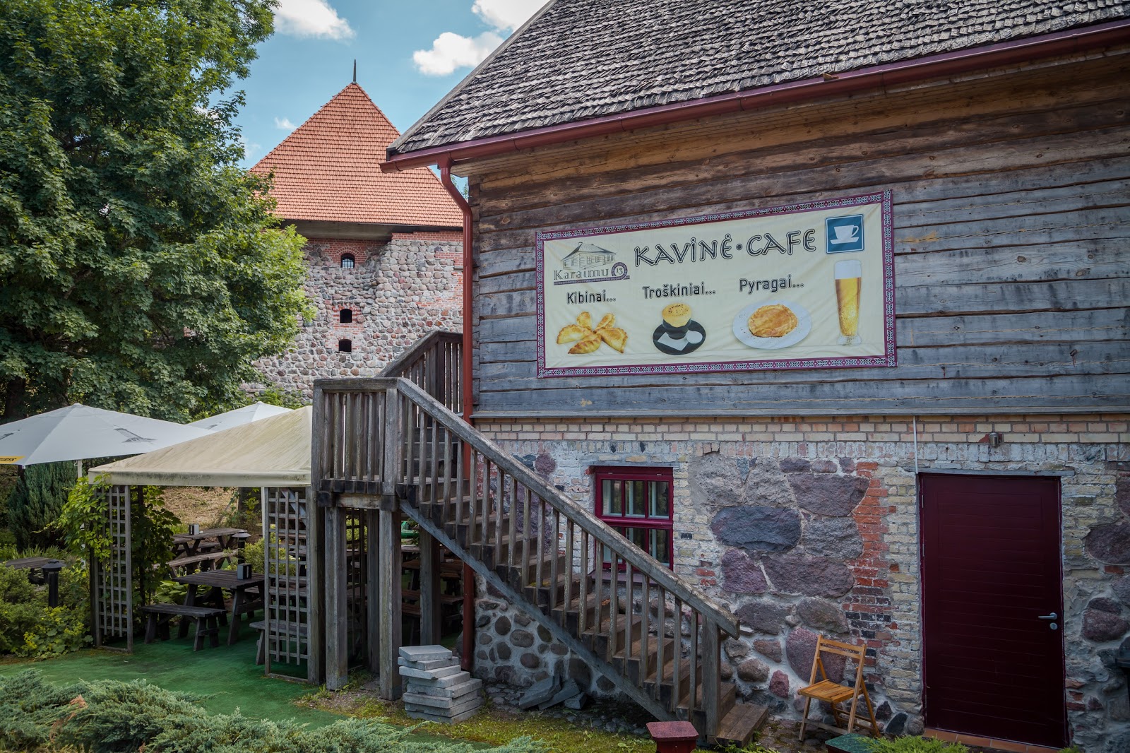 Trakai Island Castle and Karaims - Explore the World with Simon Sulyma