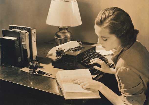 oz.Typewriter: More Than Mere Typists