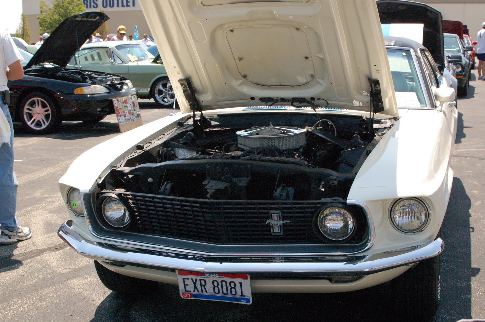 Classic Mustangs From the 31st Annual Tri-State Mustang Club Show ...