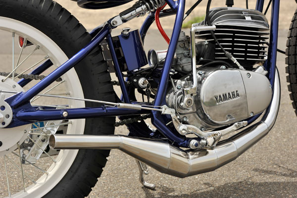 Cafe Racer Special: Yamaha DT250 Bobber by GRAVEL Crew