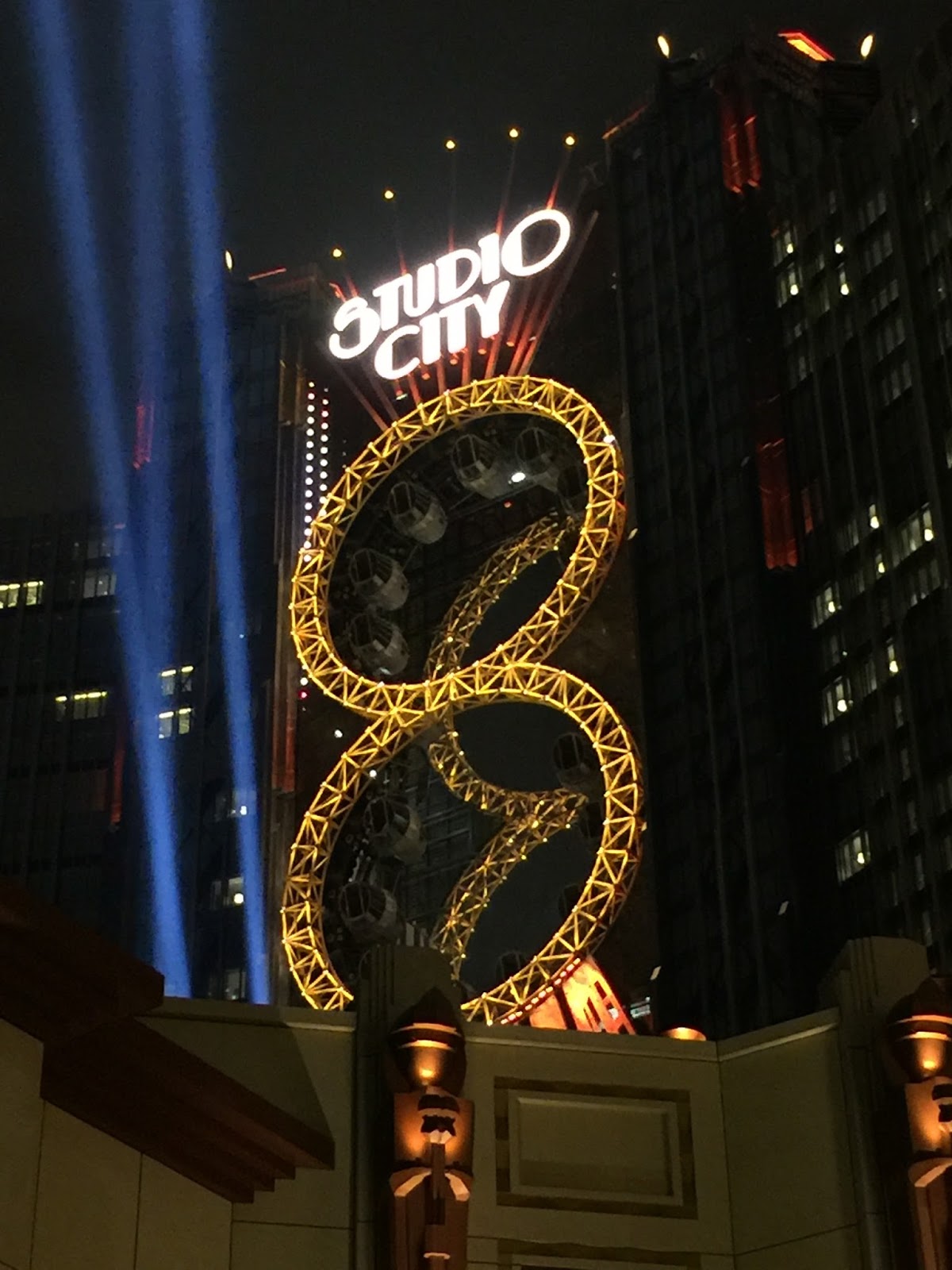 Observe the world: Macau Studio City Resort with world highest figure-8 ...