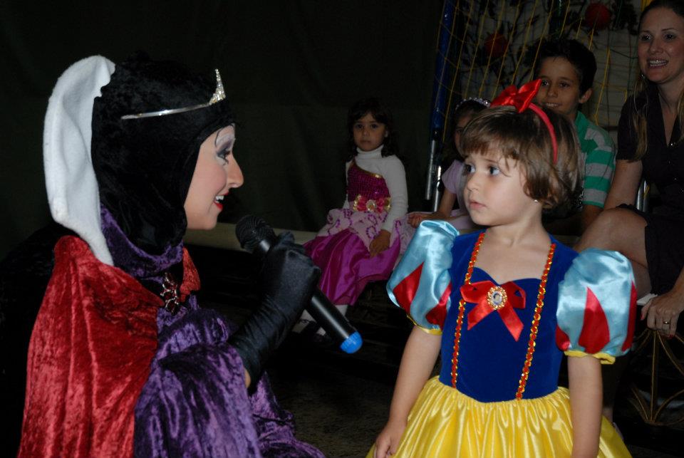 Silvia Vicentini - Ateliê de Festas