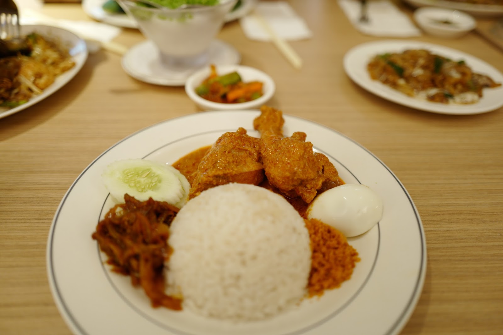 JE TunNel: Madam Kwan's @ KLCC~ Truly Malaysian Cuisine!