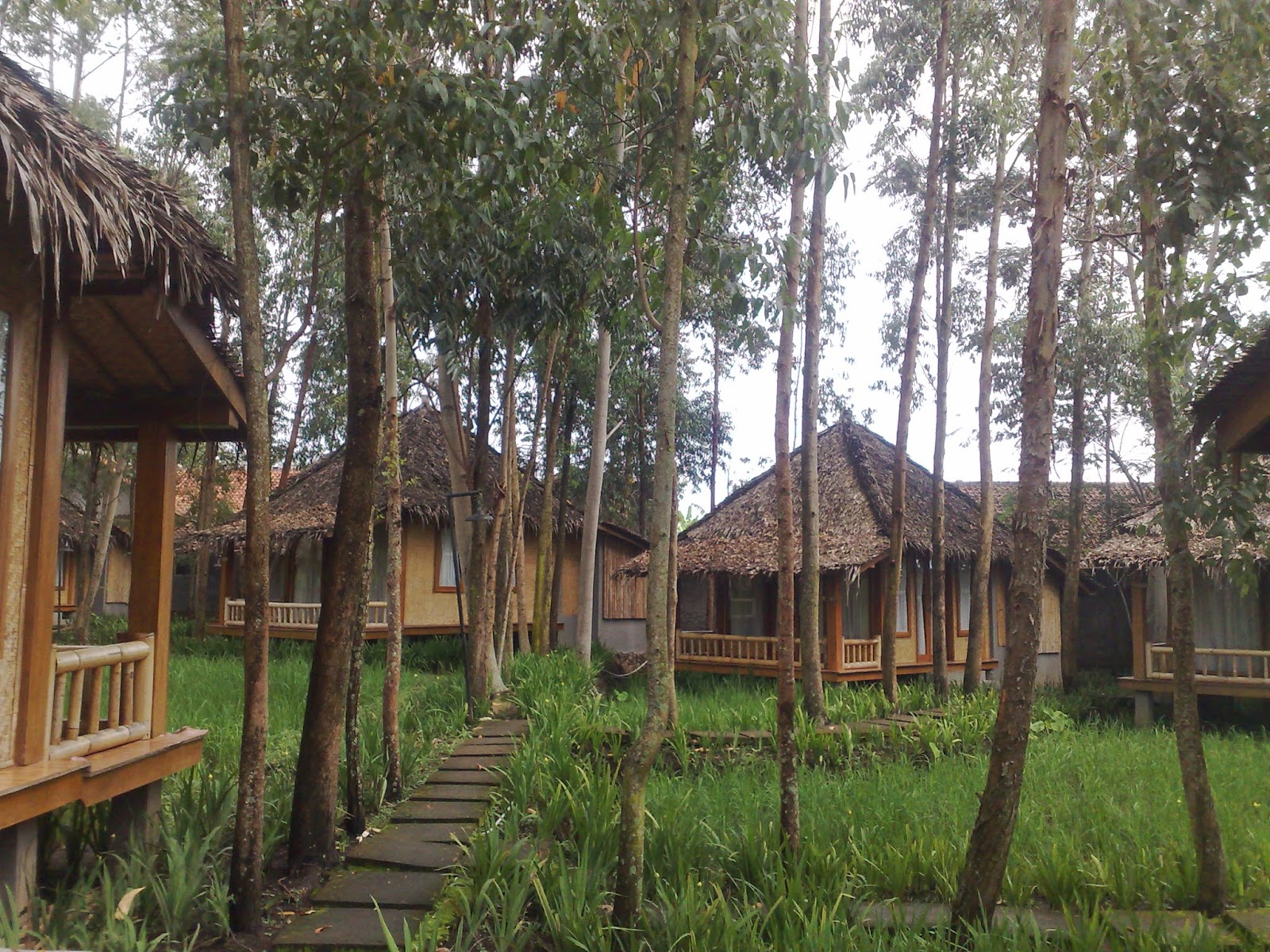 TAKJUB INDONESIA: VILLA MULIH KA DESA, GARUT