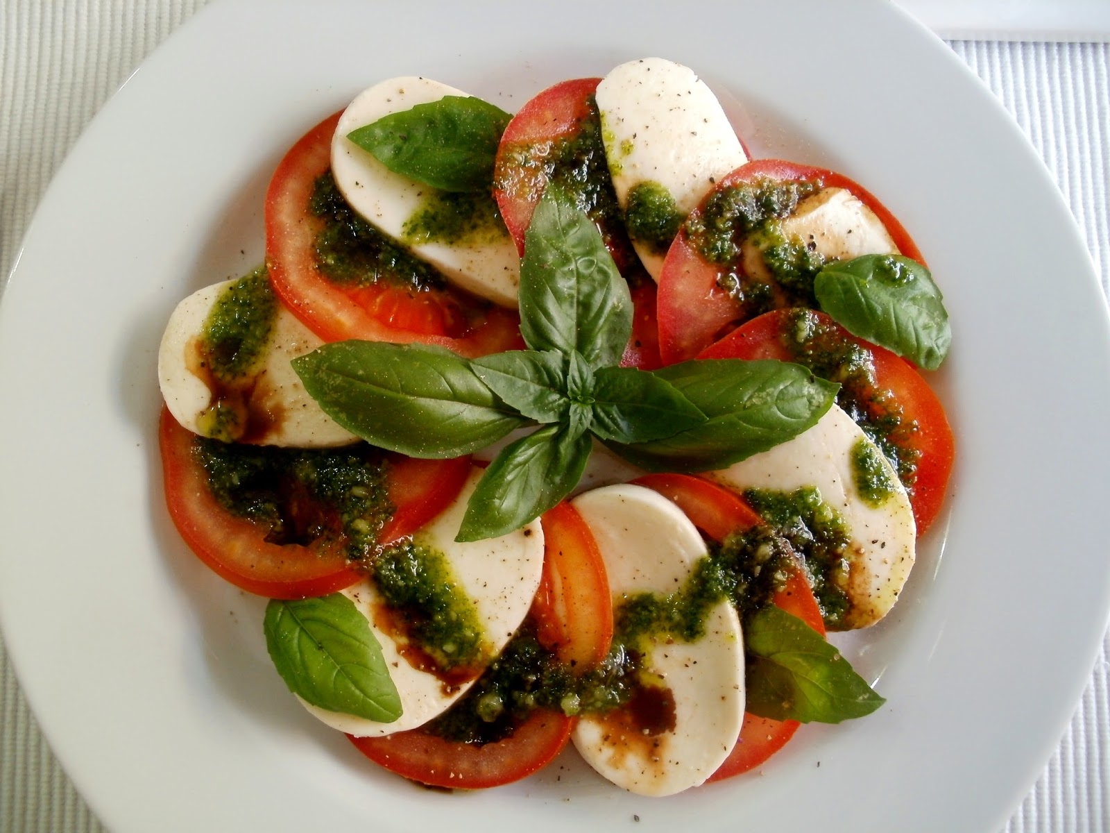 Los Antojos de Clara: Ensalada caprese