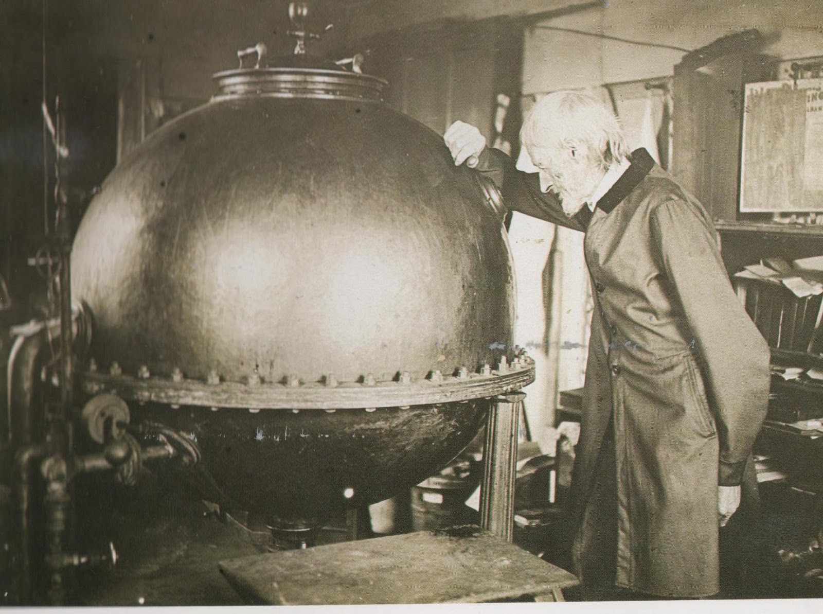 View from the back street: Shakers, inventions, patents, milk and a new ...