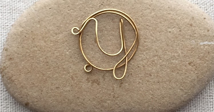 Lisa Yang Jewelry : Making Fancy Wire Letters for Initial Pendants