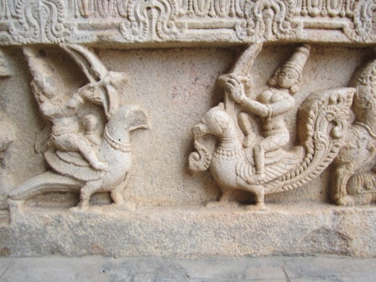 Srirangam Vellai Gopuram & Seshagirirayar Mandapam (Trichy - Tamil Nadu ...