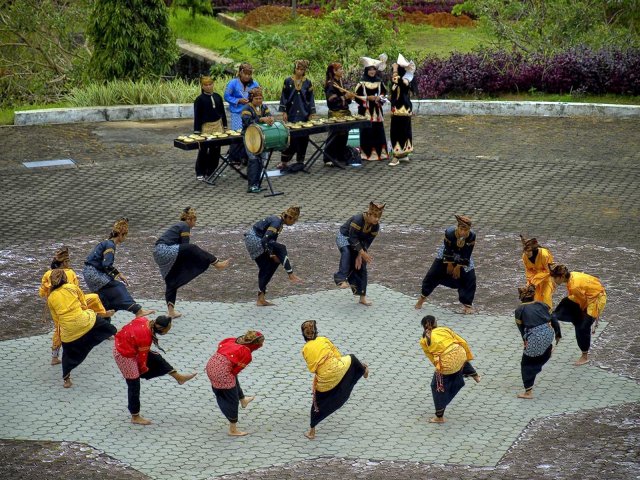 Balailamo: Randai opera ala Minang