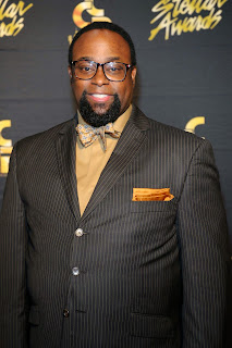 MUSIC VIDEO: American Singer Myron Williams Performs Glowreeyah's ...