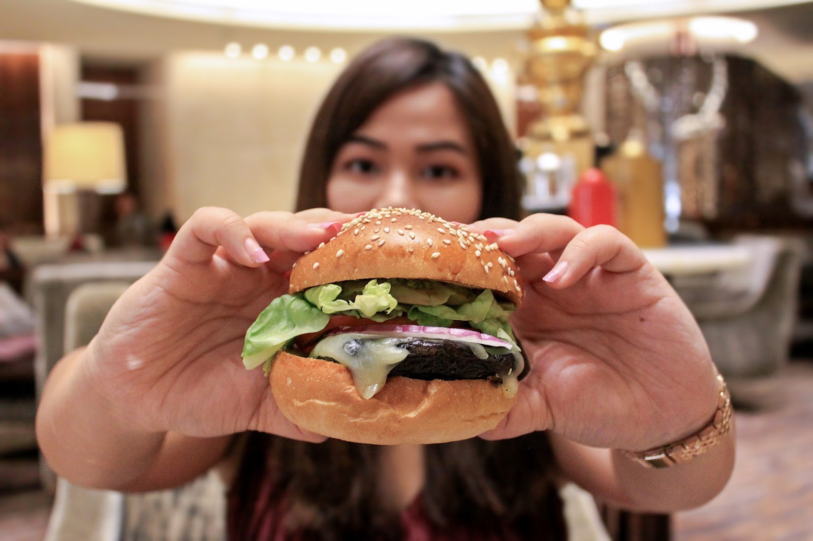 Burgers for Lunch - JW Marriott | Katee Of The Day | Lifestyle Blogger