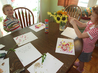 Blissful Moments: Flower Smashing Science