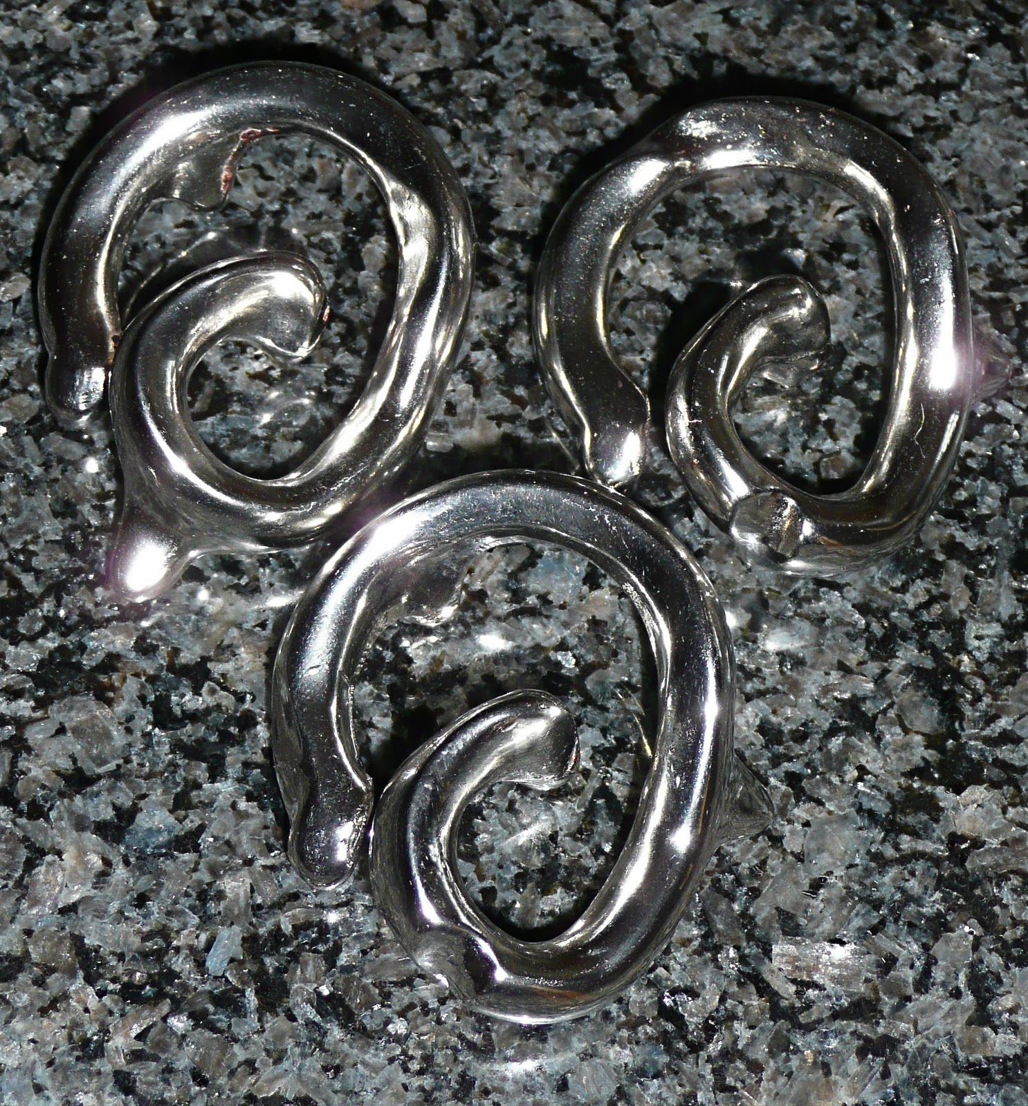 PuzzleMad: Hanayama Cast Vortex