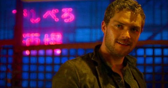 Finn Jones gostaria de retornar como Danny Rand para uma série dos ...