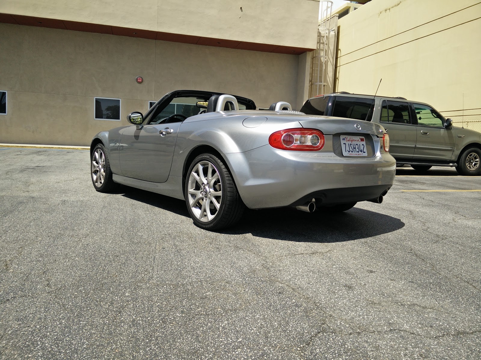 East-West Brothers Garage: 2014 Mazda Miata PRHT