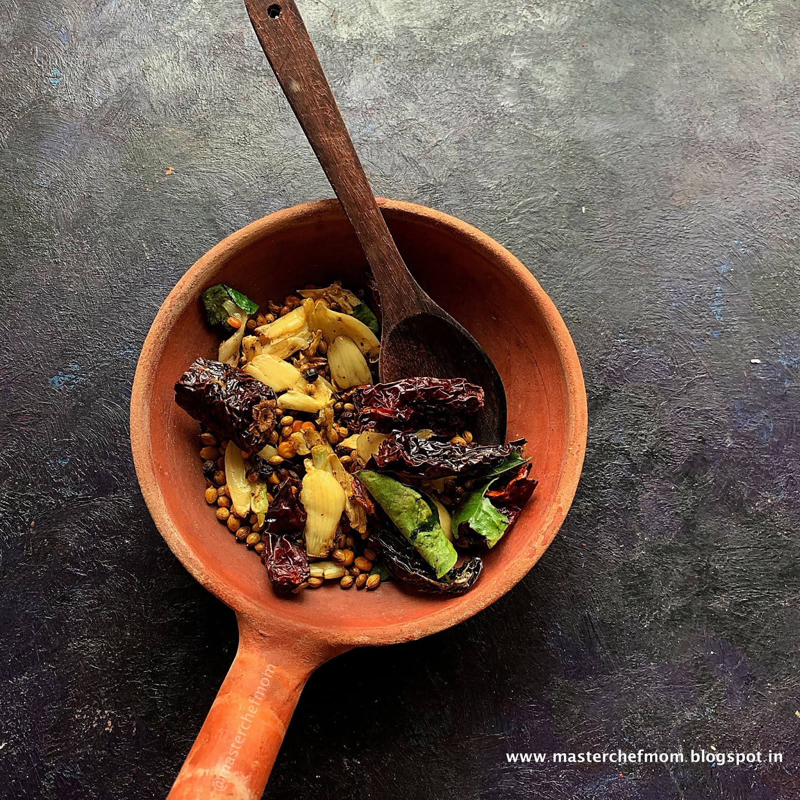 MASTERCHEFMOM: Tamil Nadu Style Manchatti Kootu | Village Style Claypot ...