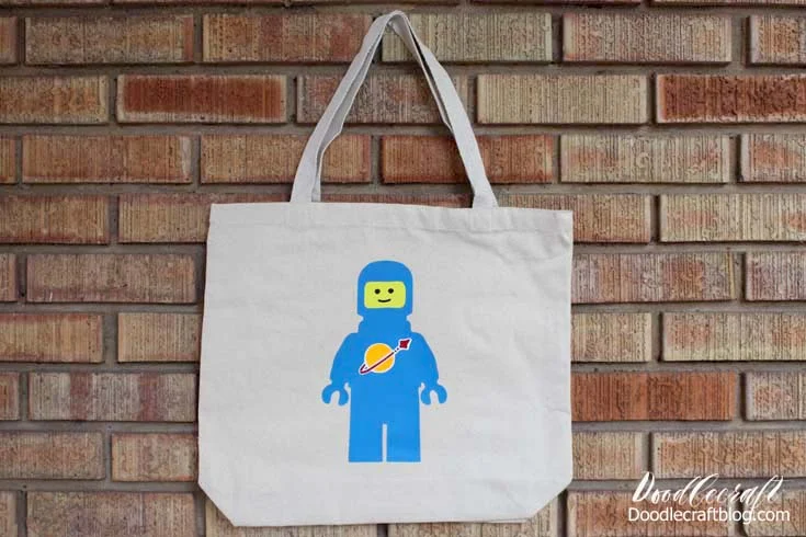 LEGO Vinyl Minifigure Tote Cricut Explore Air 2
