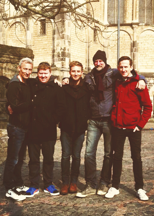 Clueless Freshman: ...And So I'm Putting Up Hobbit Pics To Cheer Myself Up