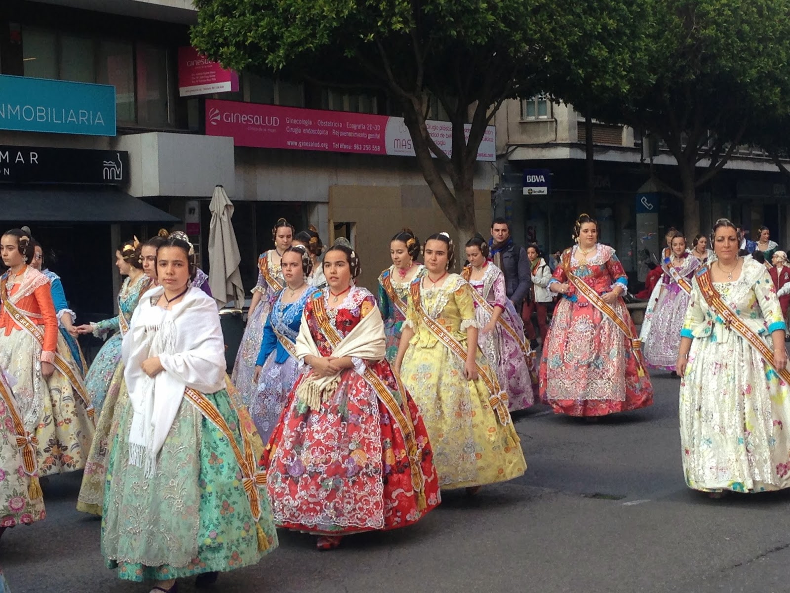 El Mundo de Hemingway (Sin los toros): Falleras y Falleros