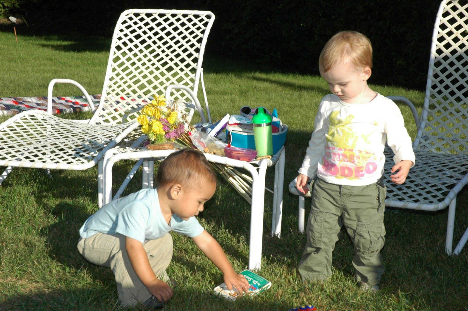 me and you and ellie: Double Single-Digit Midgets